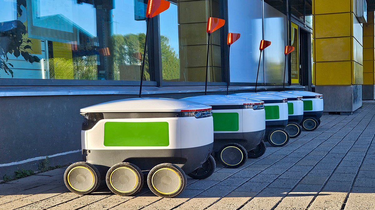 Outdoor delivery robots in Finland: Exploring customer perceptions ...
